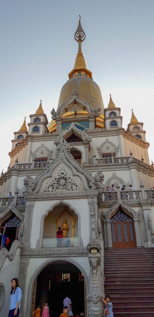 Best temple in Ho Chi Minh city - While You Stay Home