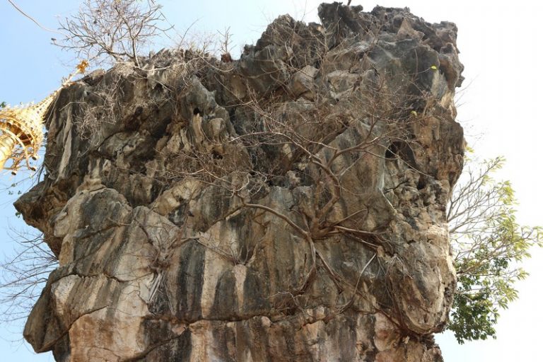 Hpa-An pagoda: visiting the most emblematic - While You Stay Home