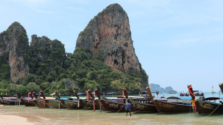 Railay beach: viewpoints and what to explore - While You Stay Home