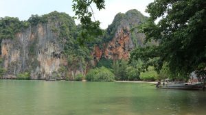 Railay beach: viewpoints and what to explore - While You Stay Home