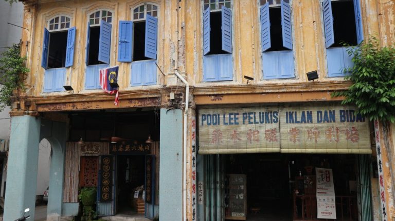 Going from Kuala Lumpur to Ipoh - While You Stay Home