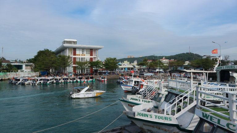Vietnam island: May Rut Trong near Phu Quoc island - While You Stay Home