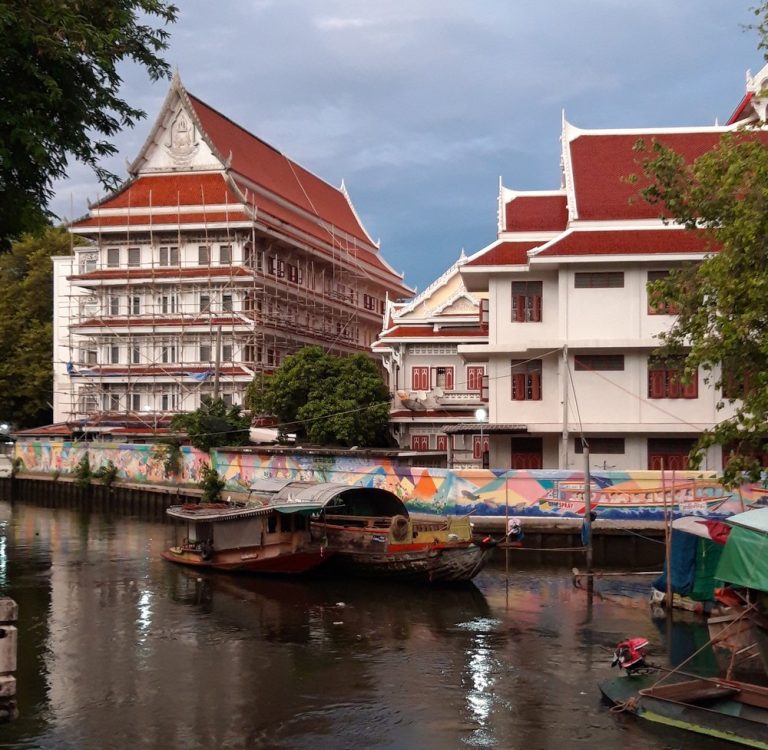 Bangkok floating market: Khlong Bang Luang - While You Stay Home