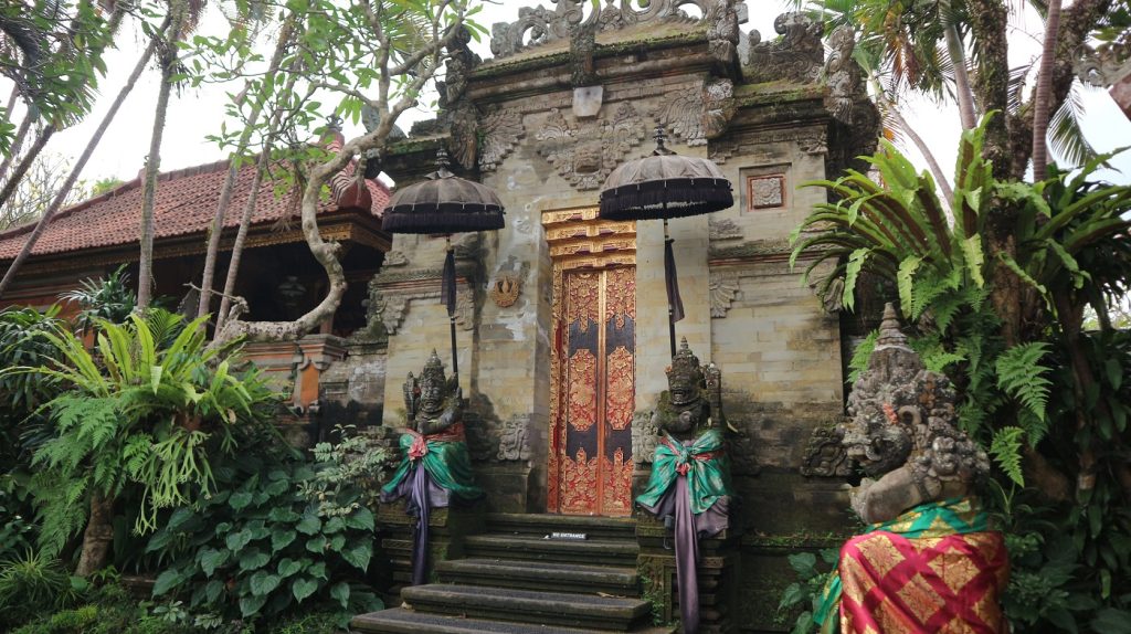 Ubud: exploring the city center - While You Stay Home