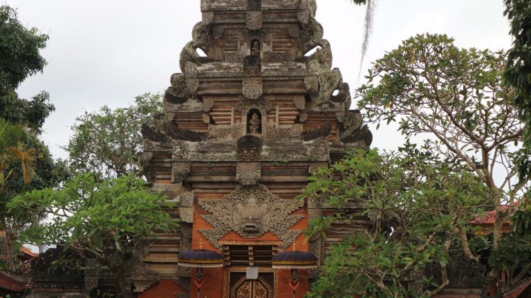 Ubud: exploring the city center - While You Stay Home