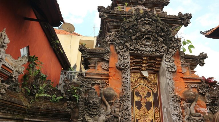 Ubud: exploring the city center - While You Stay Home