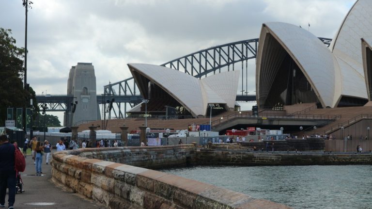 Exploring Sydney city center attractions - While You Stay Home